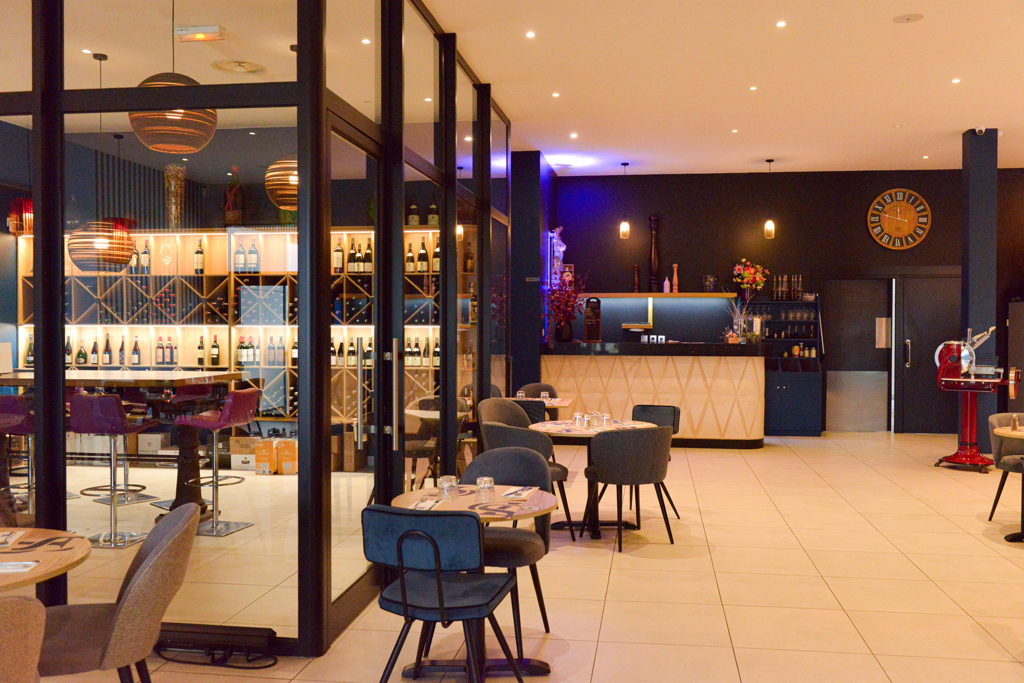 Réservez votre table à Milly-la-Forêt | Restaurant La Suite